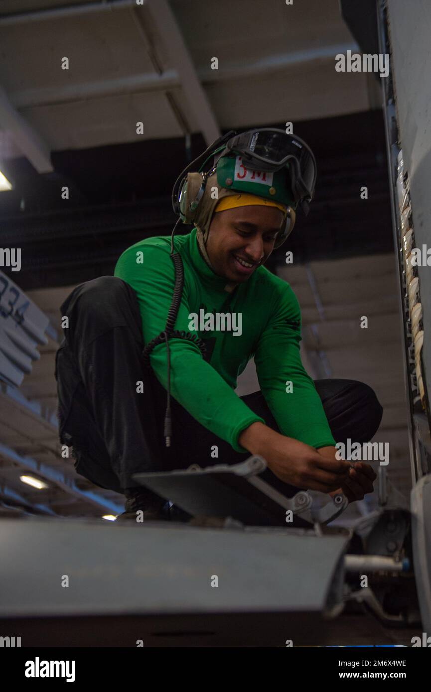 220508-N-CY569-1004 MEDITERRANEAN SEA (May 8, 2022) Aviation Structural ...