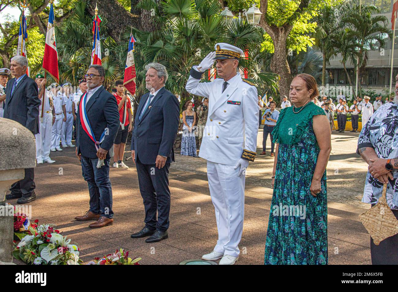U.S. Army forces and French soldiers participate in a ceremony that ...