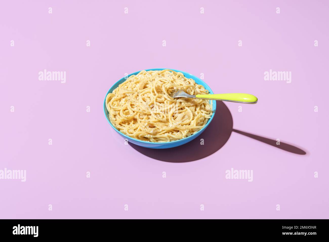 Classic italian dish, spaghetti with parmesan cheese and black pepper ...