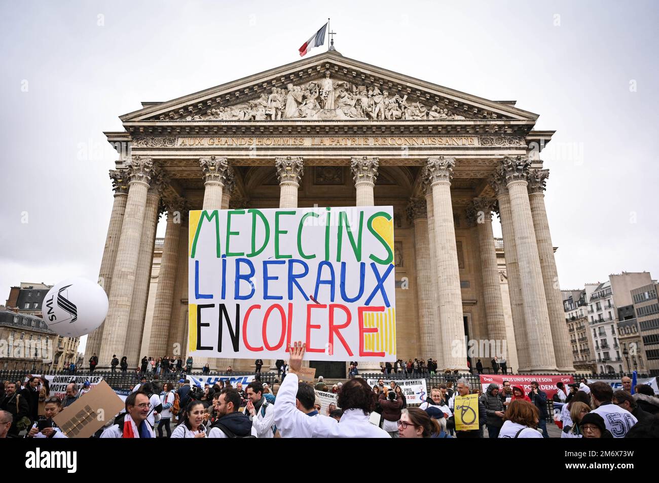 Paris, France, 05/01/2023, Demonstration of the liberal doctors with ...