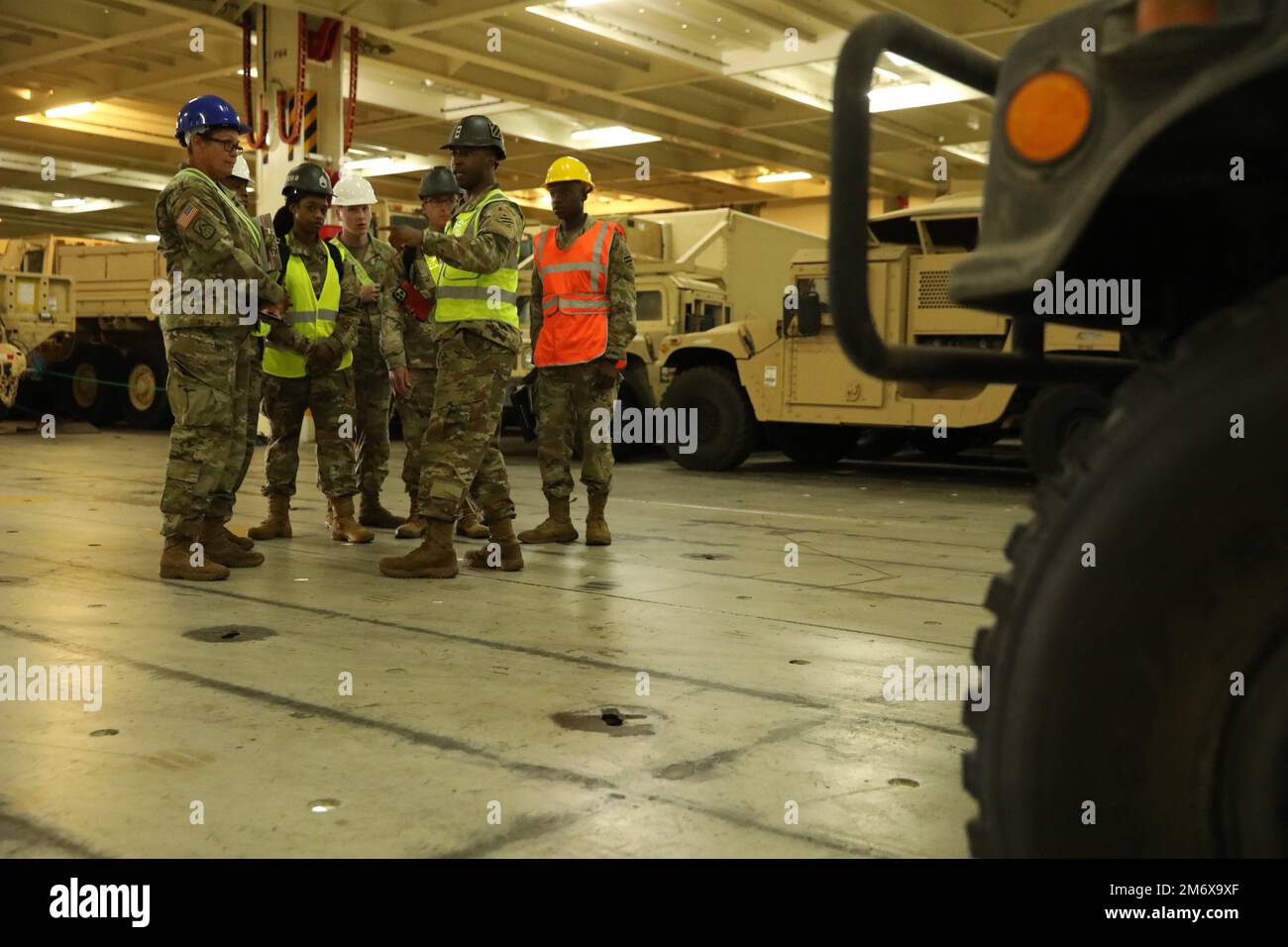 Chief Warrant Officer 2 Kevin Coleman (center), the 3rd Division ...