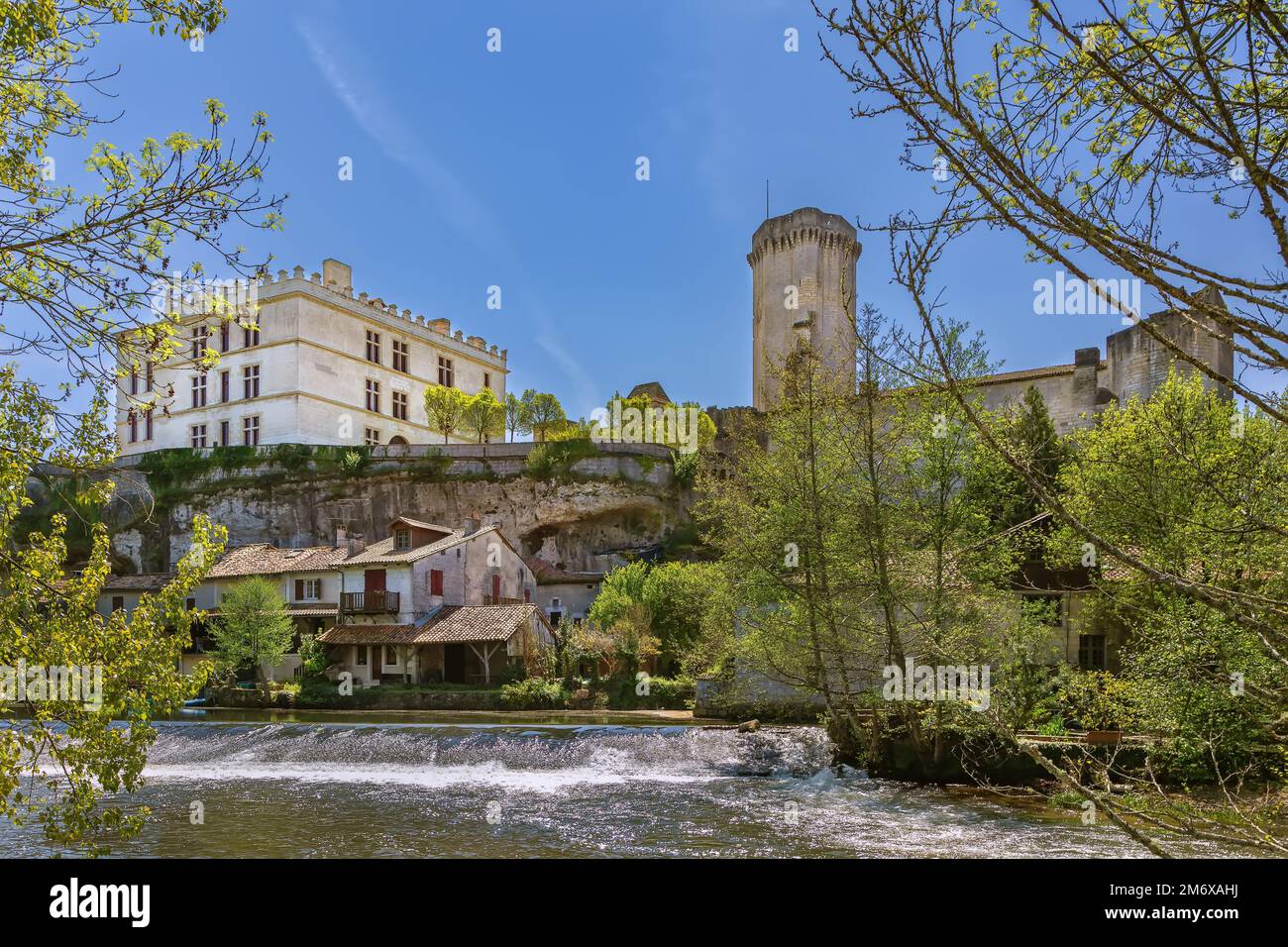 Bourdeilles dordogne hi-res stock photography and images - Alamy