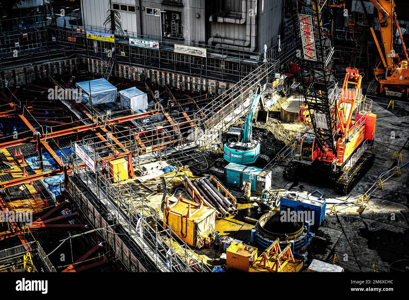 Large scale construction work hi-res stock photography and images - Alamy