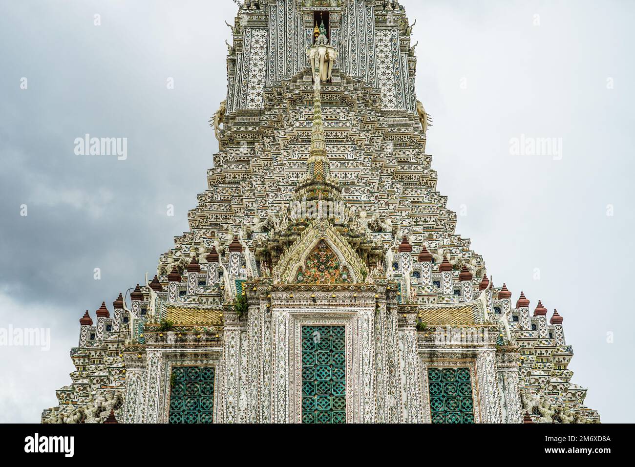 Wat Pole Han Temple (Thailand Bangkok Stock Photo - Alamy