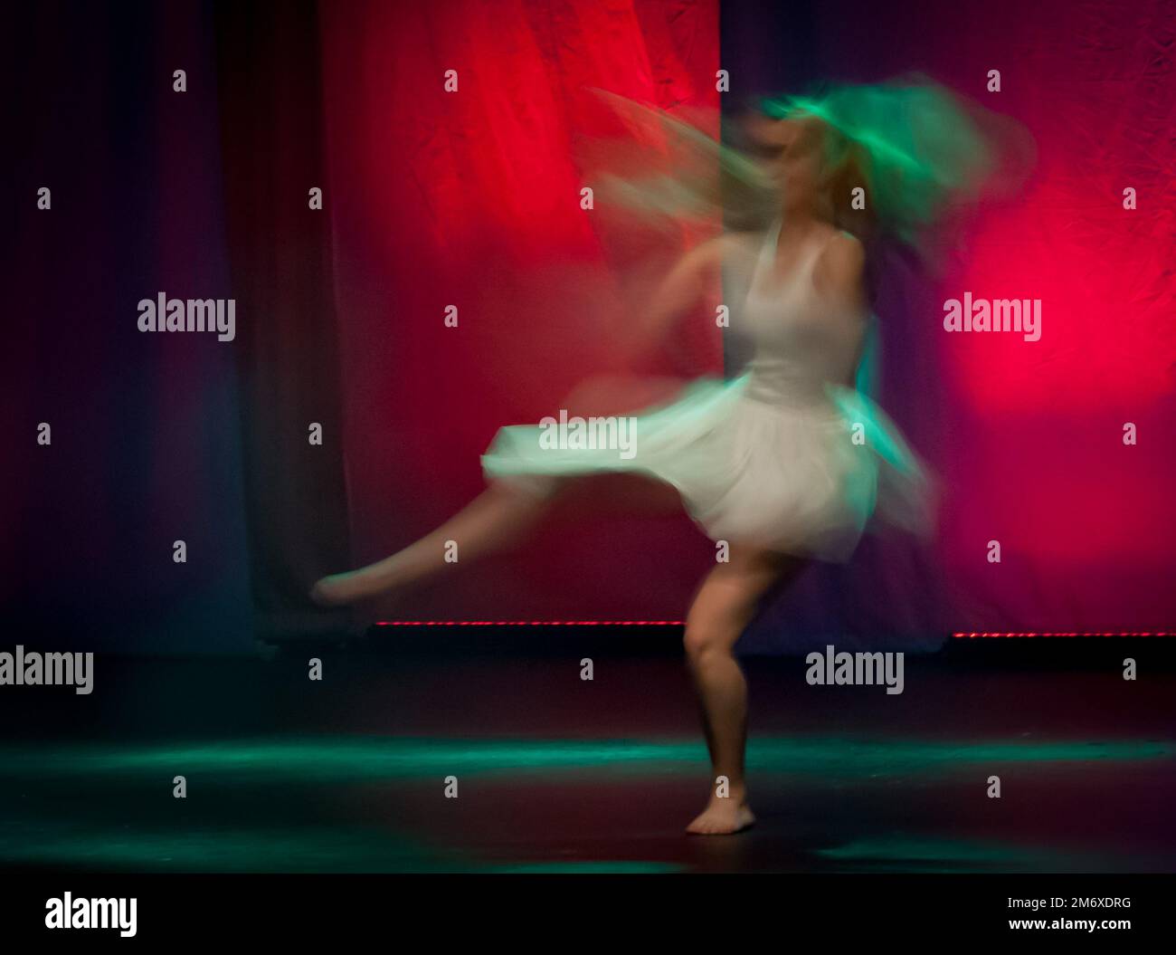 Motion profile hi-res stock photography and images - Alamy