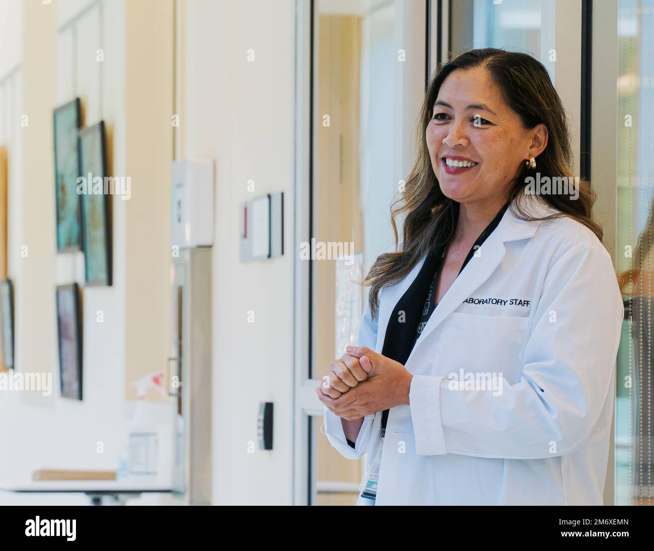 Employee national gallery hi-res stock photography and images - Alamy