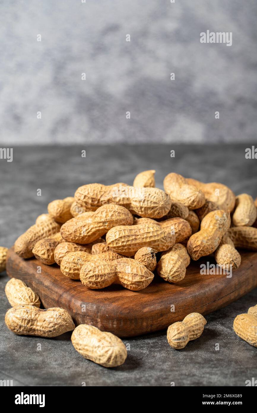 Closeup shot unpeeled peanuts hi-res stock photography and images - Alamy