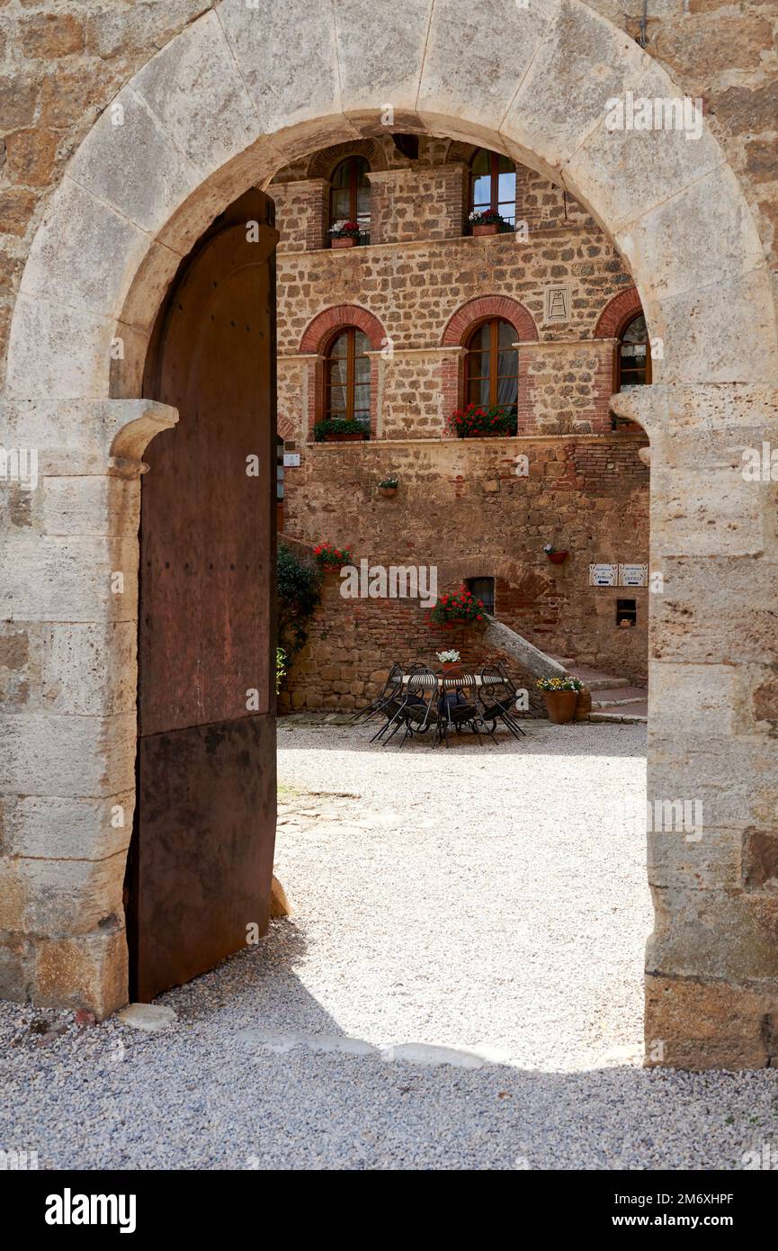 Castello brown castle hi-res stock photography and images - Alamy