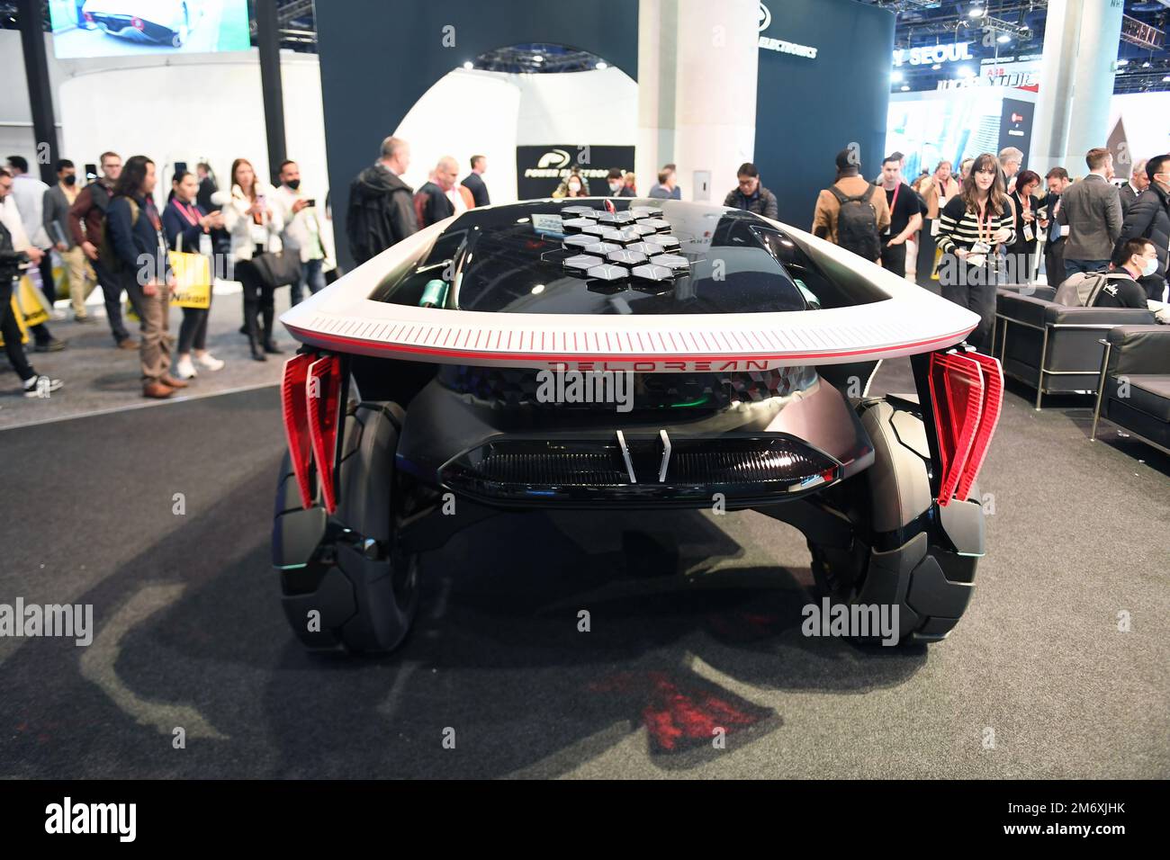 Las Vegas, USA. 05th Jan, 2023. A DeLorean Omega offroad concept car is ...