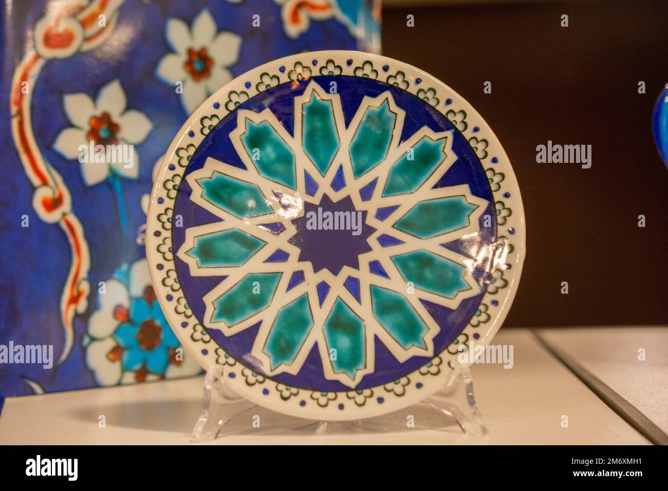 Turkish ceramic plates hi-res stock photography and images - Alamy