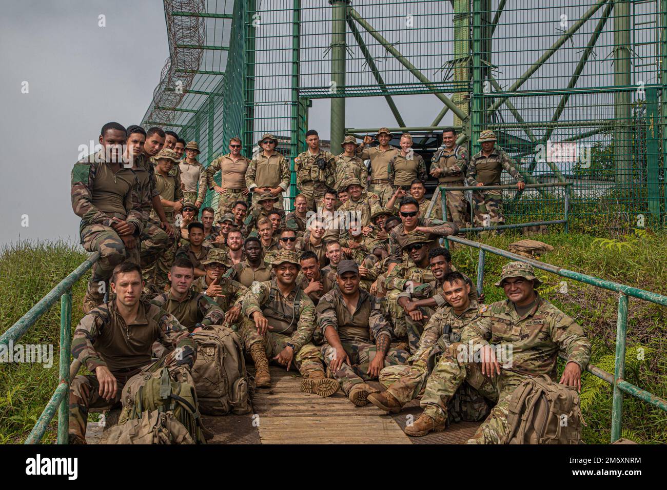 Mount marau hi-res stock photography and images - Alamy