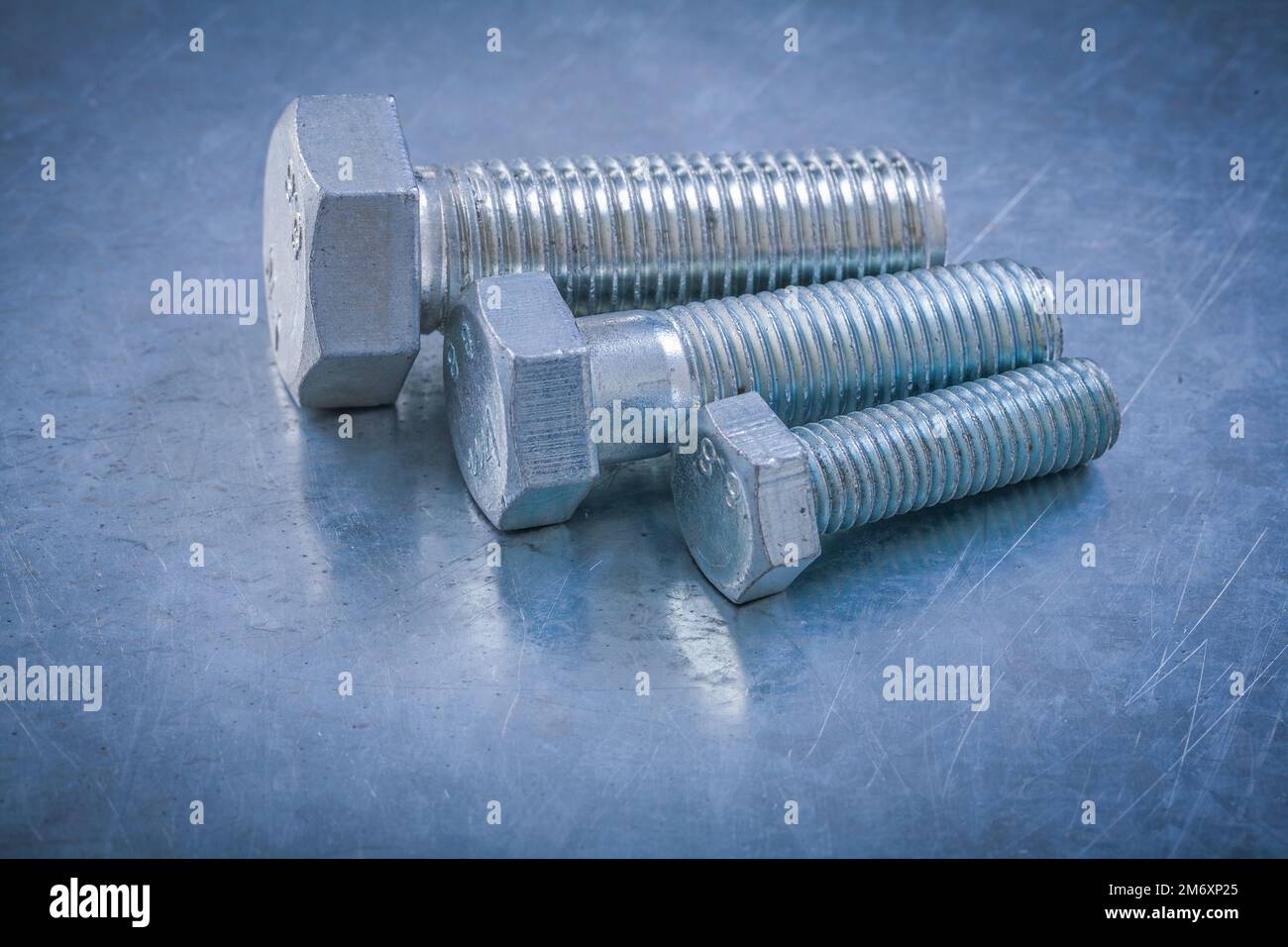 Stack metal bolt details hi-res stock photography and images - Alamy