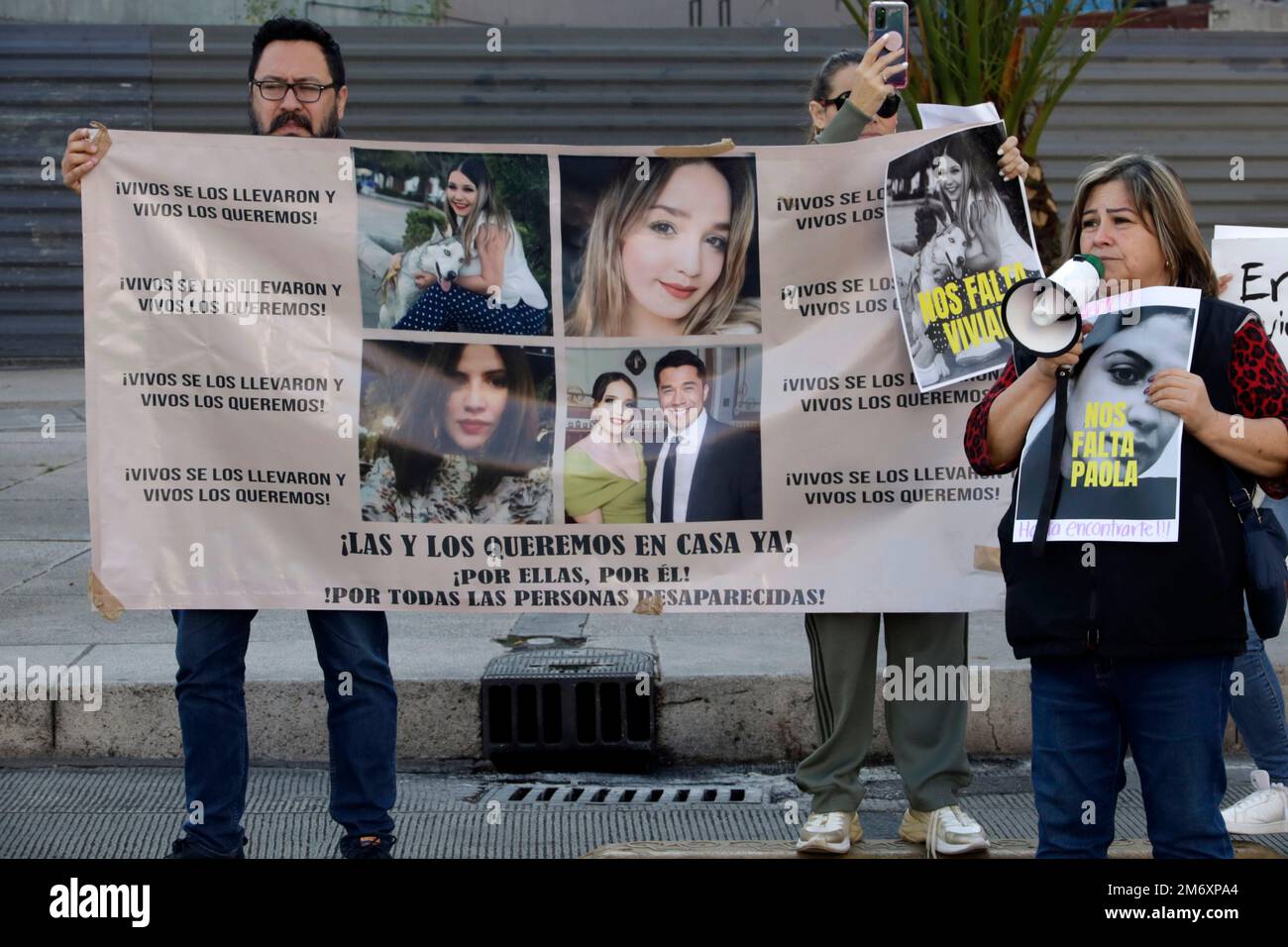 Non Exclusive: January 5, 2023, Mexico City, Mexico: Family and friends ...