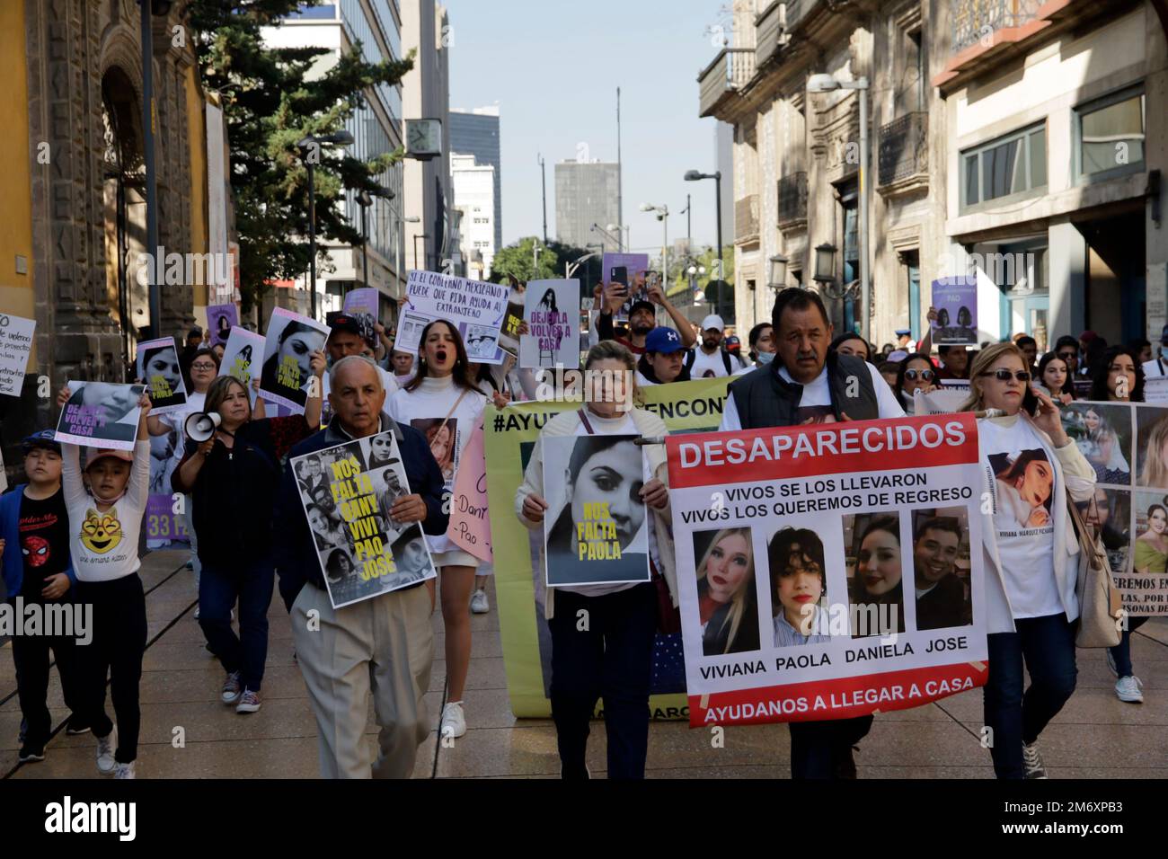 Non Exclusive: January 5, 2023, Mexico City, Mexico: Family and friends ...