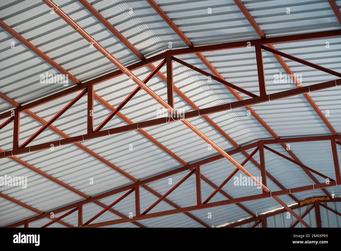 Insulated roof of factory warehouse built with metal construction Stock ...