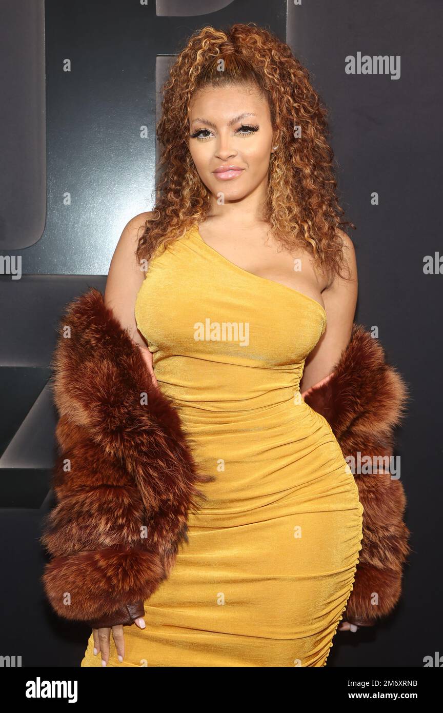 Tiffany walker hi-res stock photography and images - Alamy