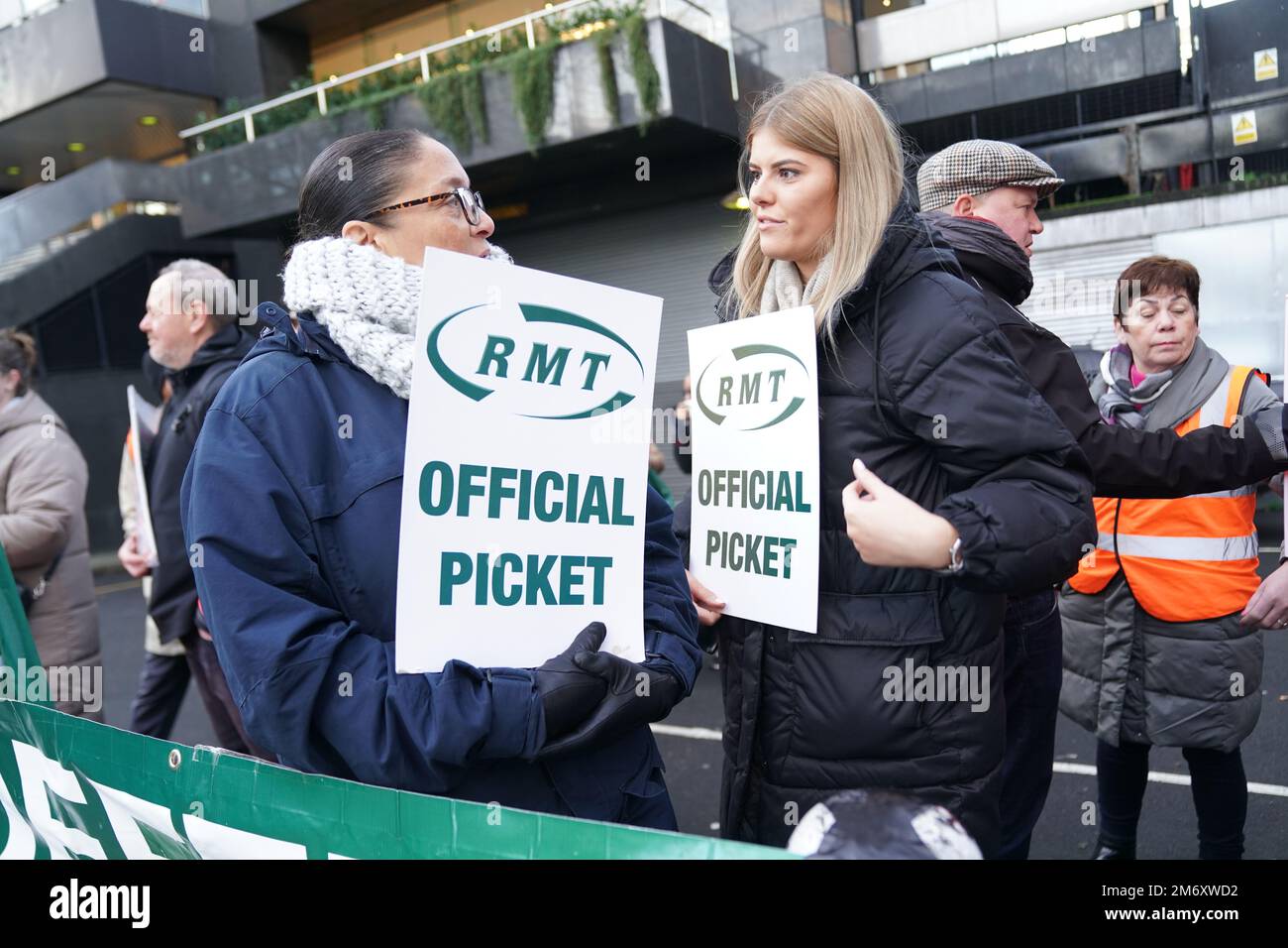Members of the Rail, Maritime and Transport union (RMT) on the picket ...