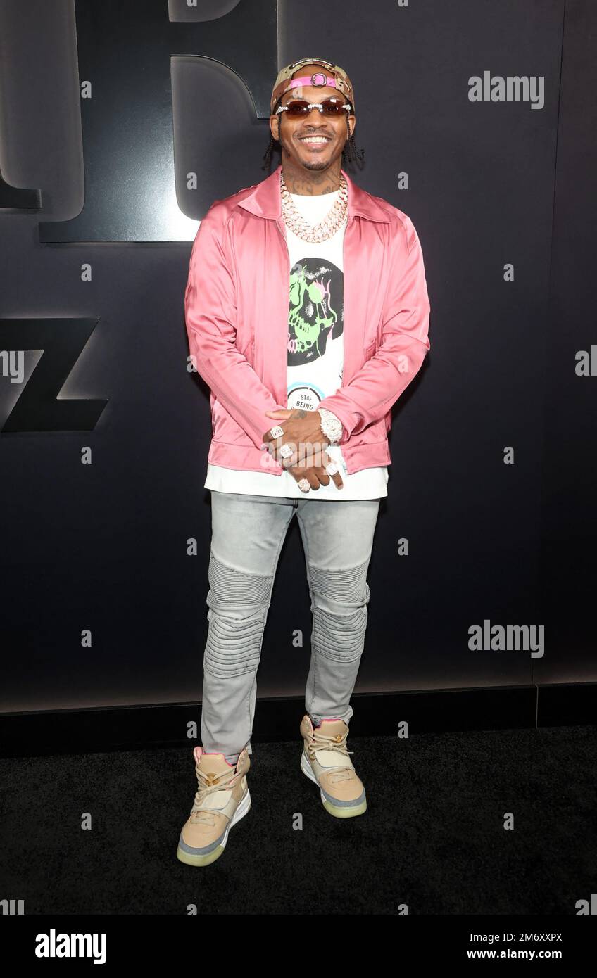 Young sixx hi-res stock photography and images - Alamy