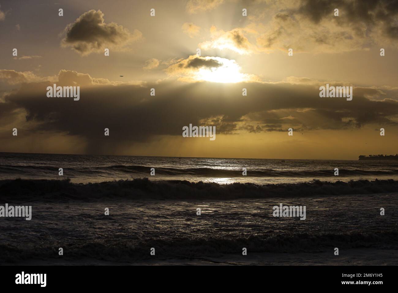 Montecito, California, U.S.A. 6th Jan, 2023. A strange sunset over a ...