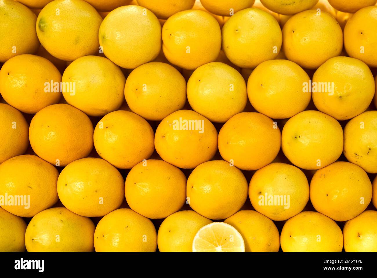 Lemons At Market. Colorful Display Of Lemons In A Market Stock Photo ...