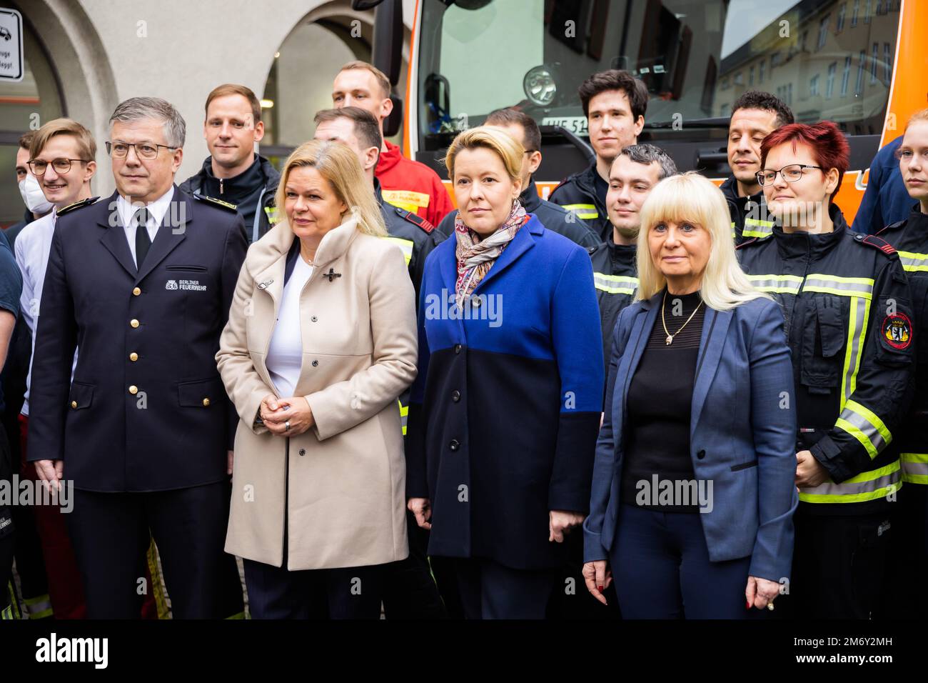 Berlin, Germany. 06th Jan, 2023. Karsten Homringhausen (l-r), Berlin ...