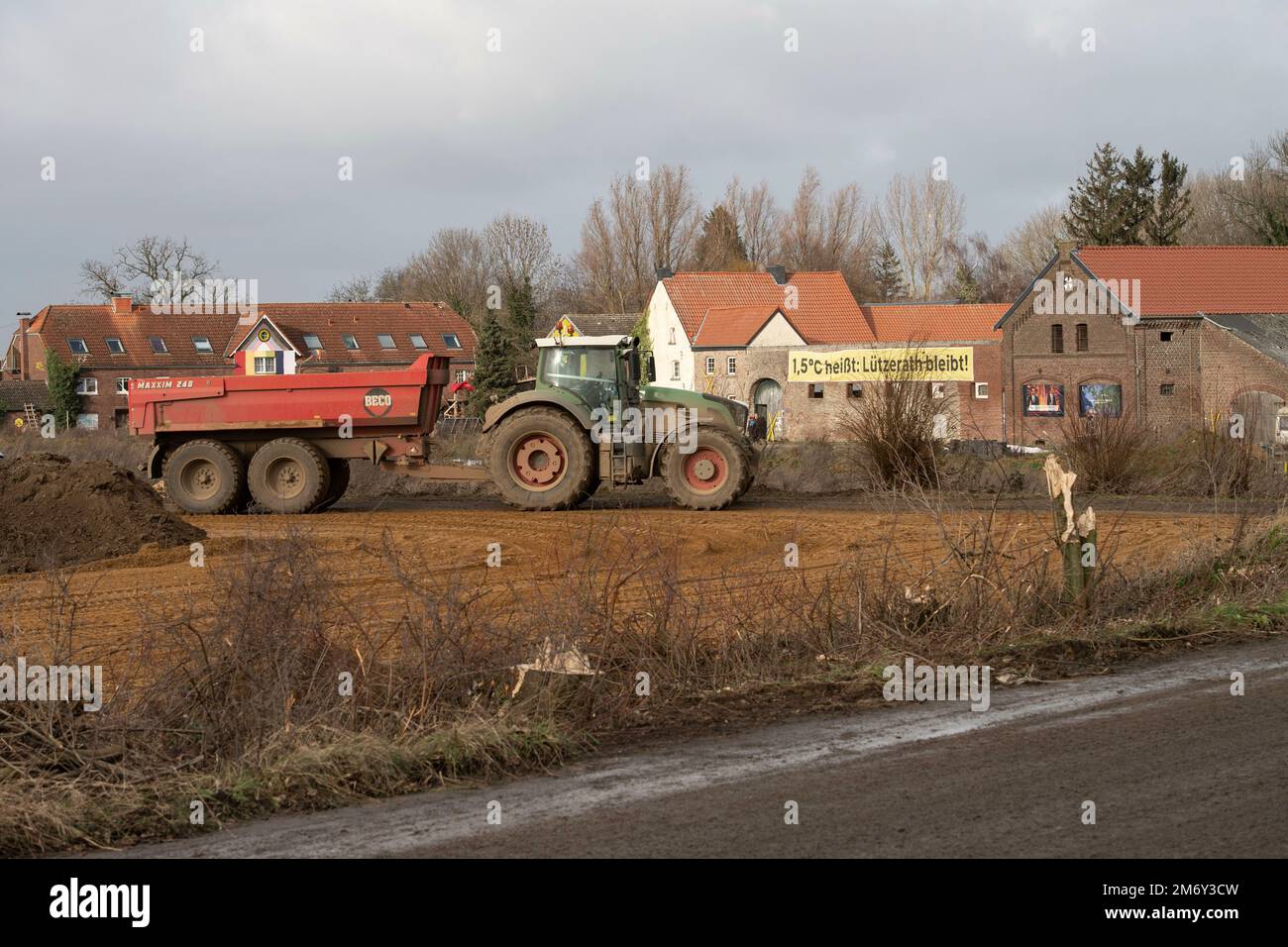 Garzweiler, Deutschland. 05th Jan, 2023. The village of Luetzerath ...