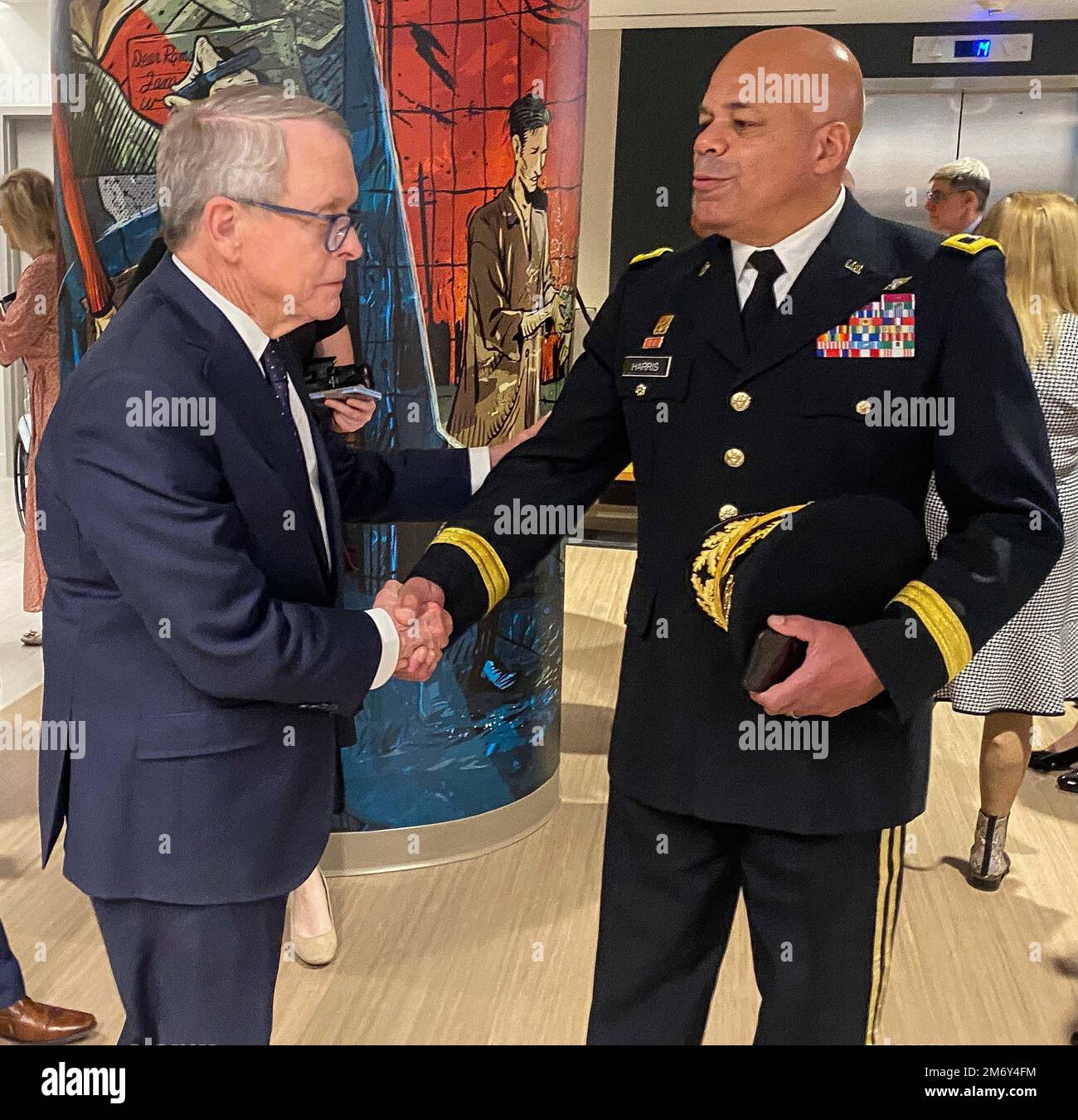 Maj gen harris hi-res stock photography and images - Alamy