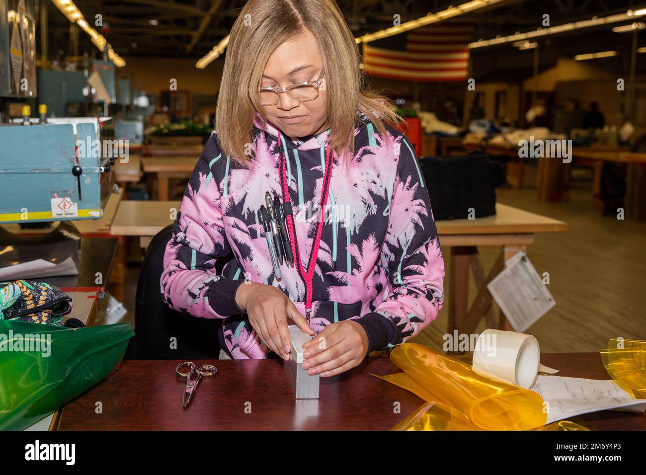 Norfolk Naval Shipyard (NNSY) Shop 89 Fabric Worker Mechanic Allyson ...