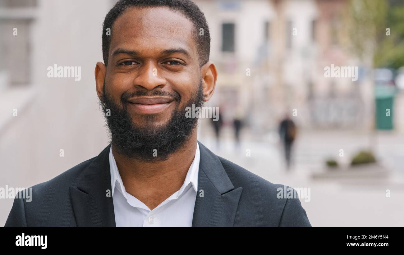 Male business portrait hi-res stock photography and images - Alamy