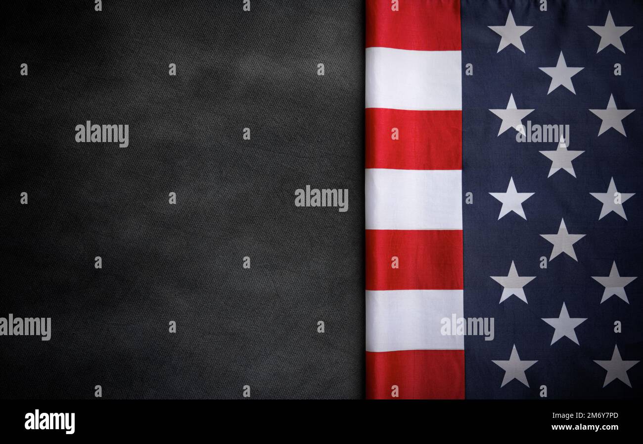 Old worn american flag memorial hi-res stock photography and images - Alamy