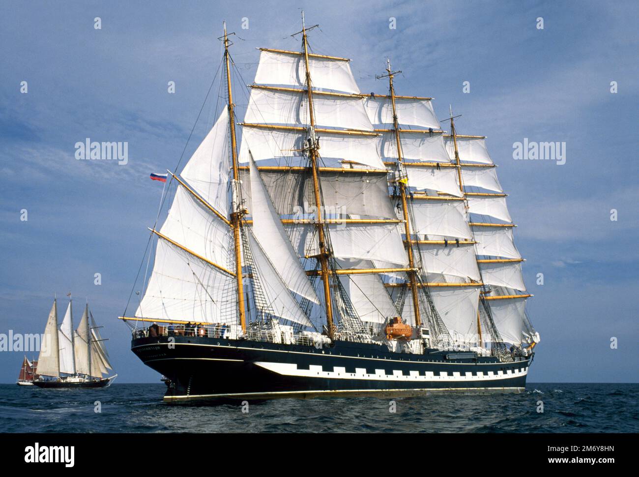 Russian barque Kruzenshtern, Plymouth race start, 1994 Stock Photo - Alamy