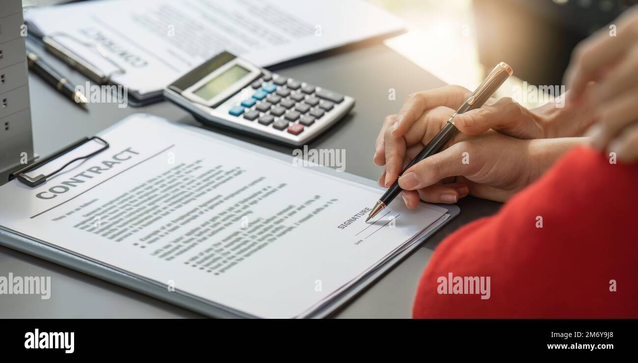 Employee sign hi-res stock photography and images - Alamy