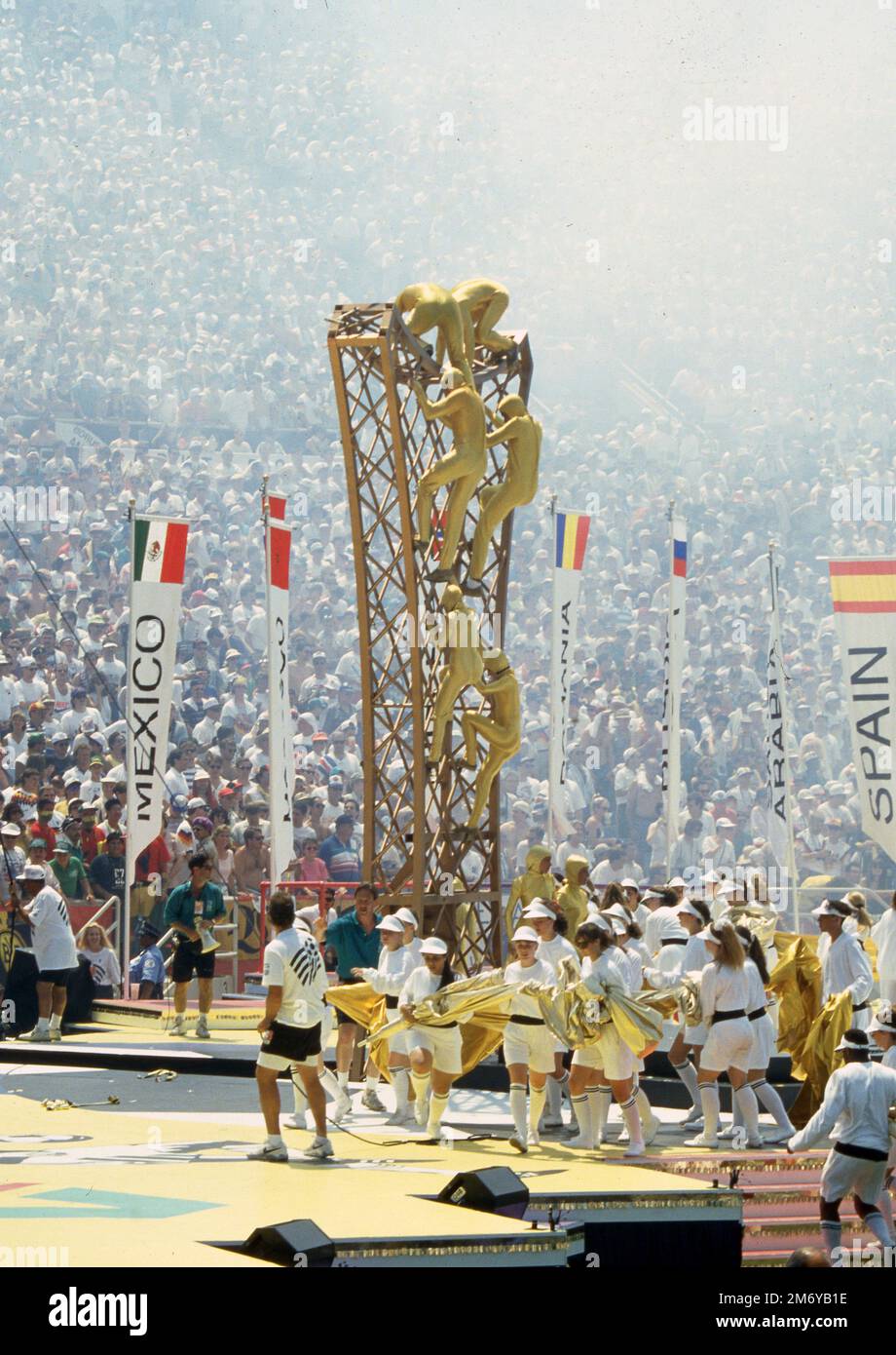 Dallas, Vereinigte Staaten. 03rd Jan, 2023. firo, 06/17/1994 archive ...