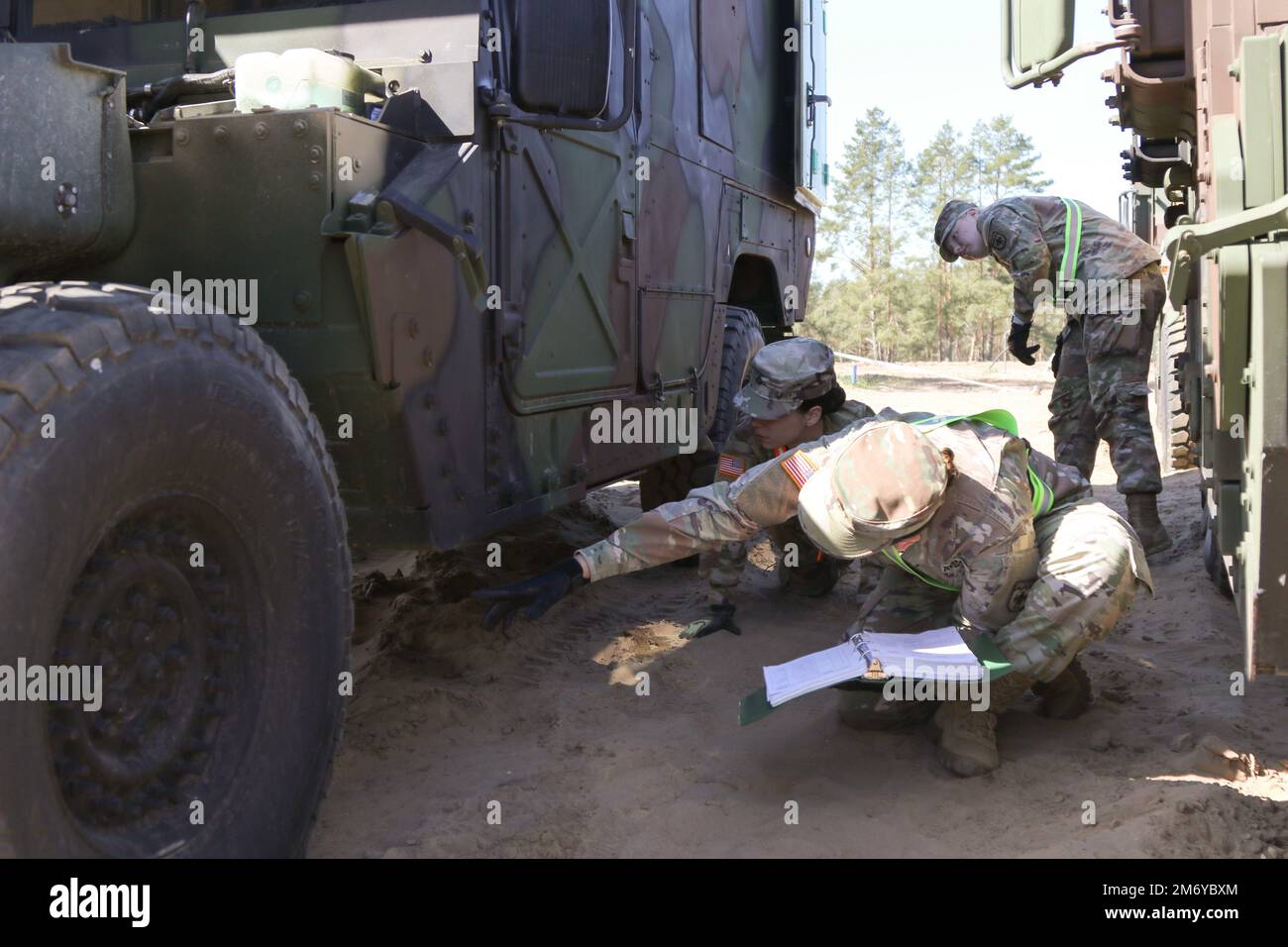 Soldiers with 1st Battalion, 109th Field Artillery Regiment, 55th ...