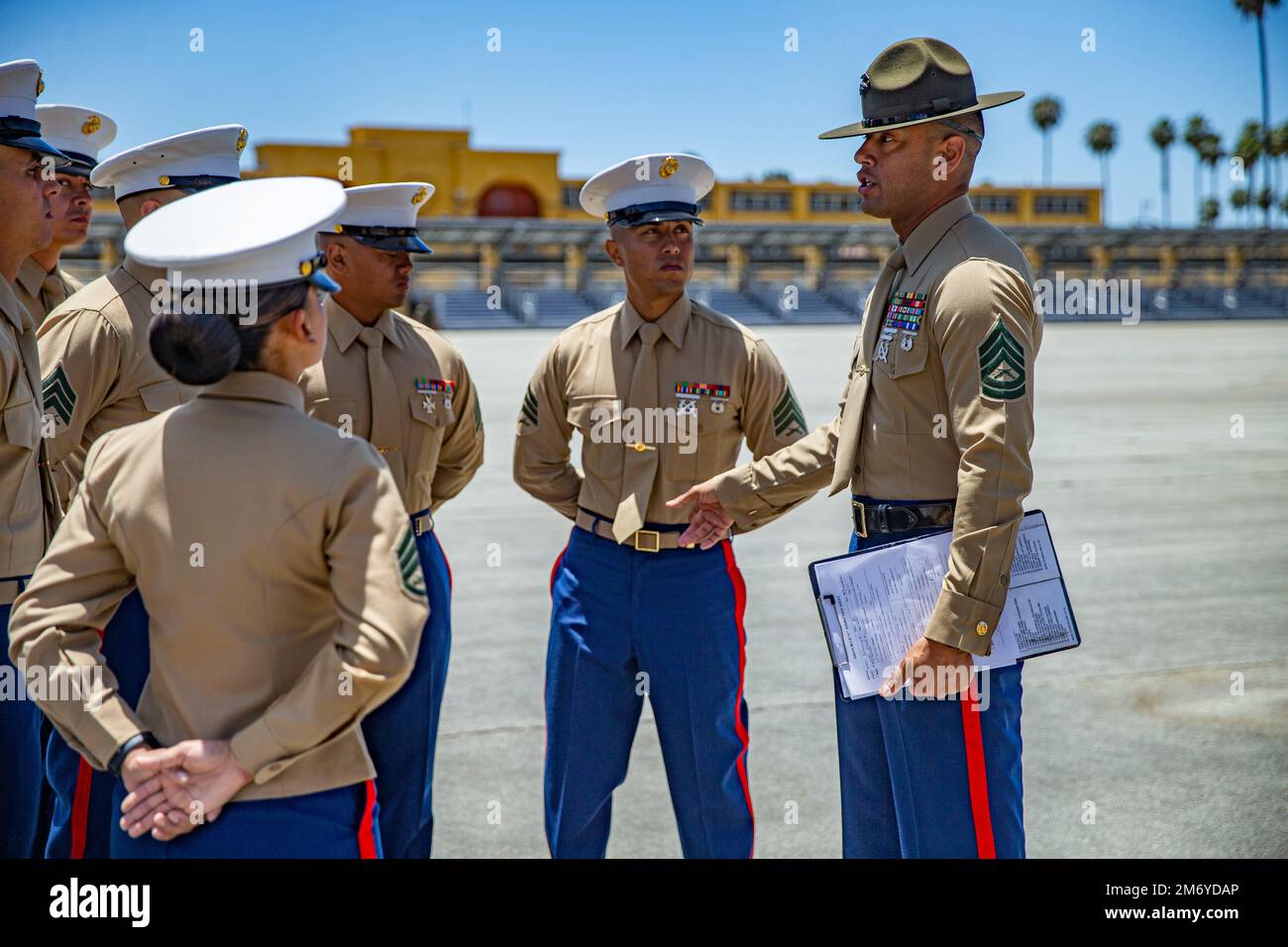 U.S. Marines with Drill Instructor School, Recruit Training Regiment ...