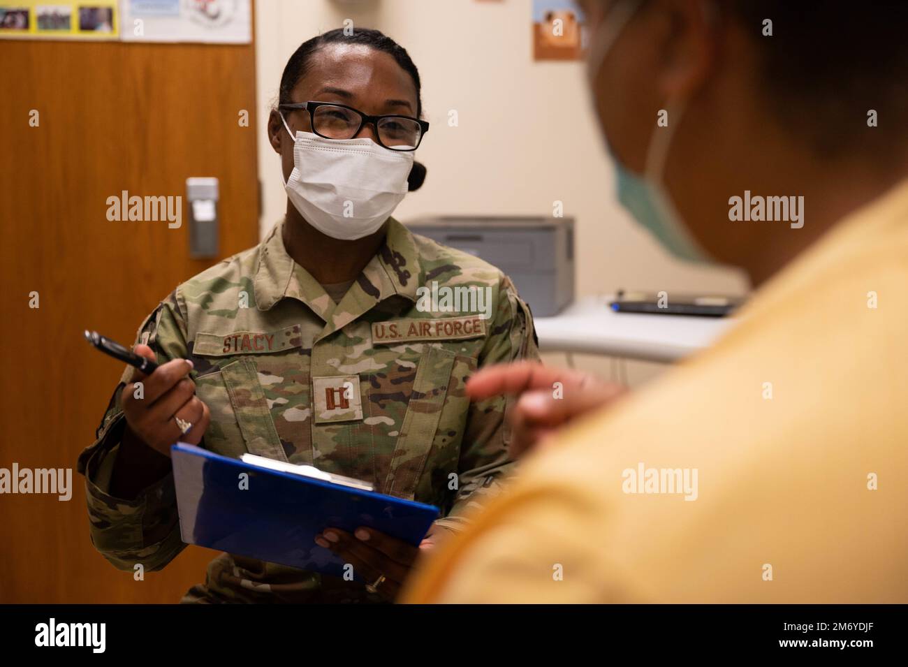 Wingmanship hi-res stock photography and images - Alamy