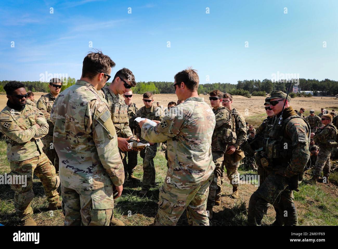 A U.S. Soldier assigned to the 1st Battalion, 8th Infantry Regiment ...
