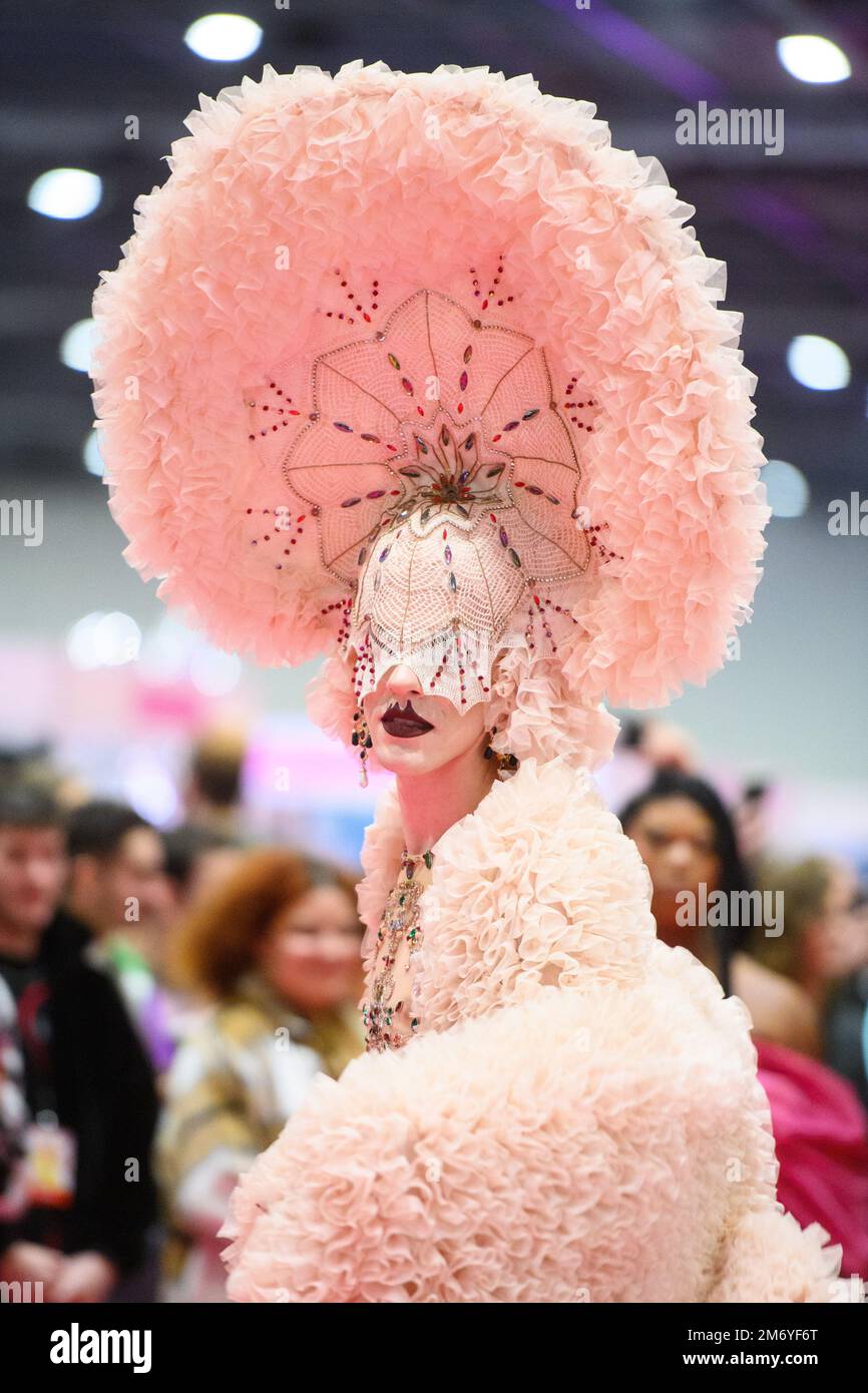 London, UK. 6 January 2022. Utica Queen during the ‘Queens’ Walk’ at ...
