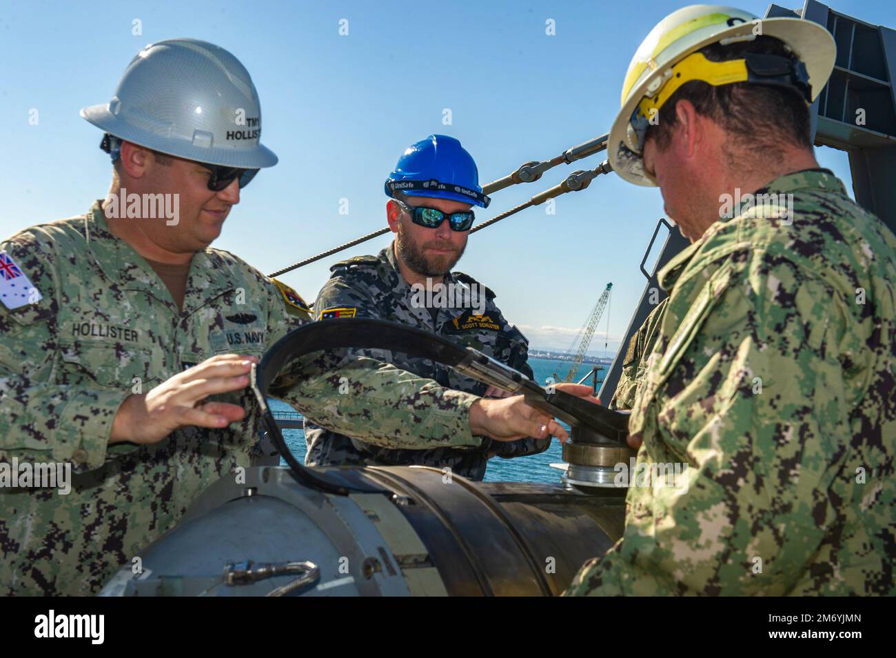 PERTH, Australia (April 20, 2022) – Torpedoman’s Mate 1st Class Robert ...