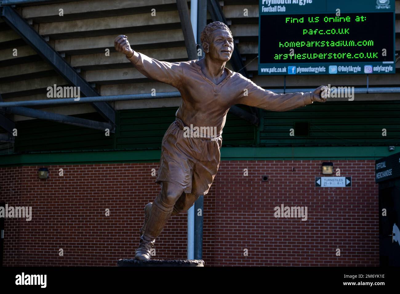 Statue of John Francis Leslie by the artist Andy Edwards, who should ...
