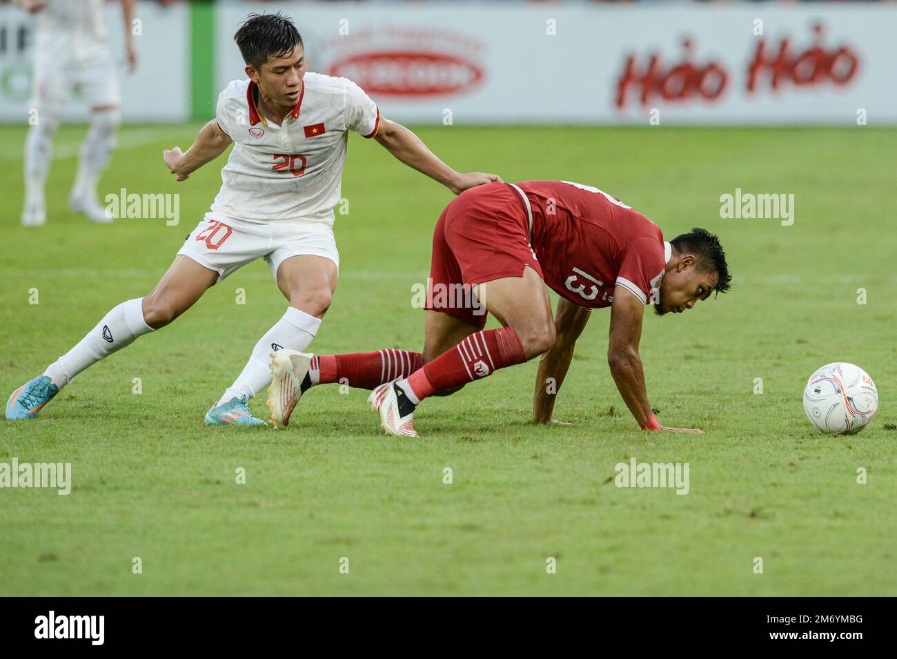Jakarta, Indonesia. 6th Jan, 2023. Rahmat Irianto (R) of Indonesia ...