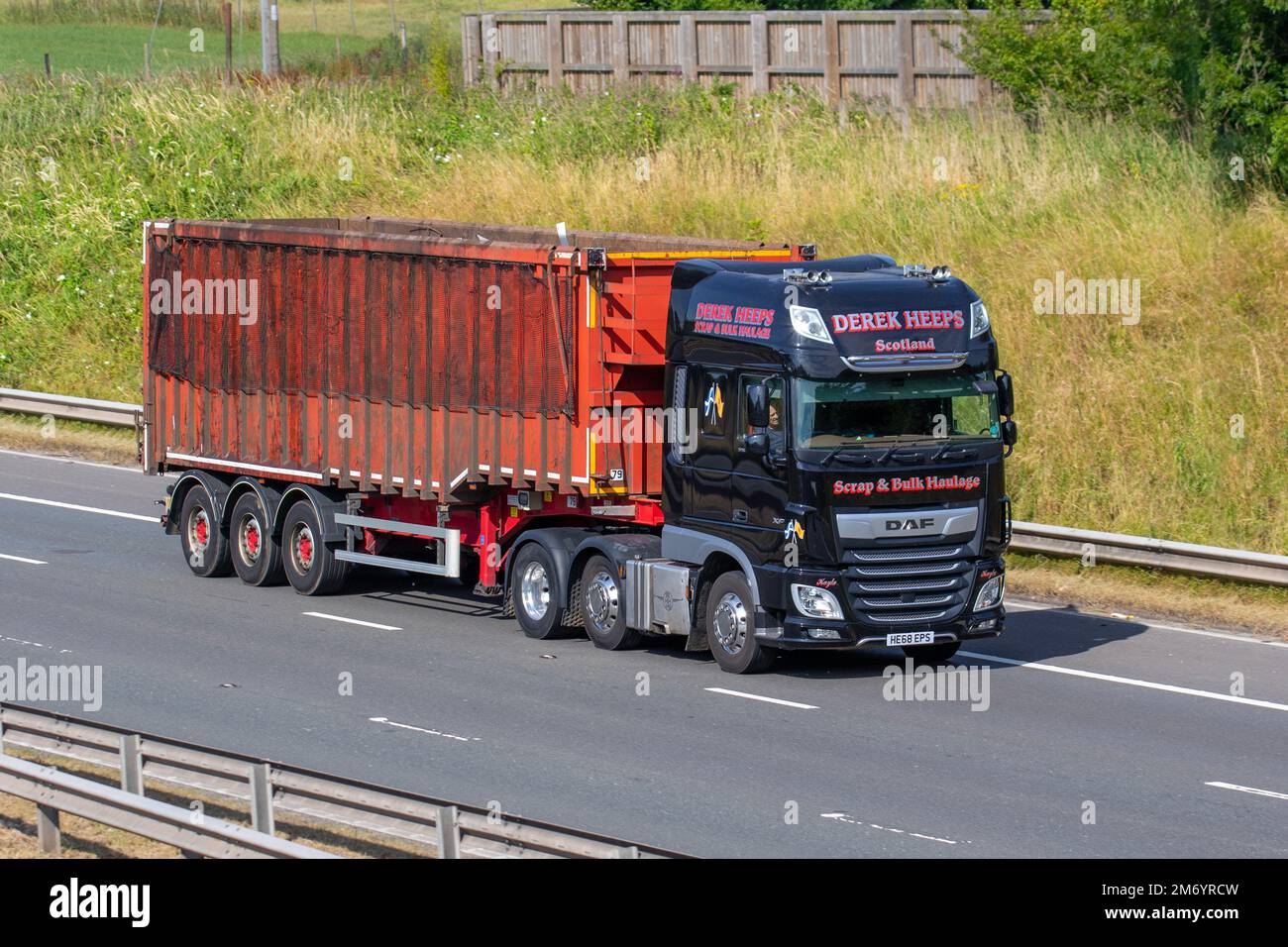 Derek Heaps Scrap & Bulk heavy Haulage DAF XF; travelling on he M ...
