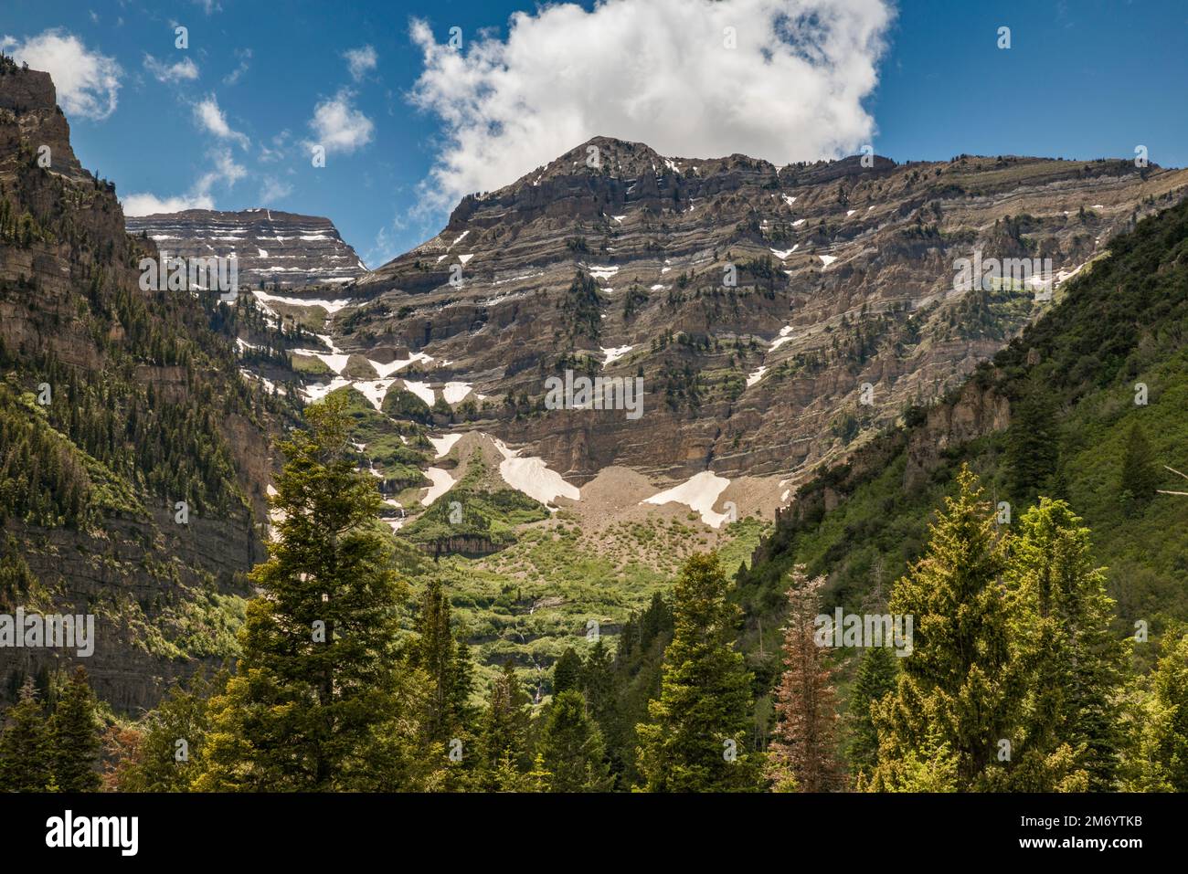 Cirque horn hi-res stock photography and images - Alamy