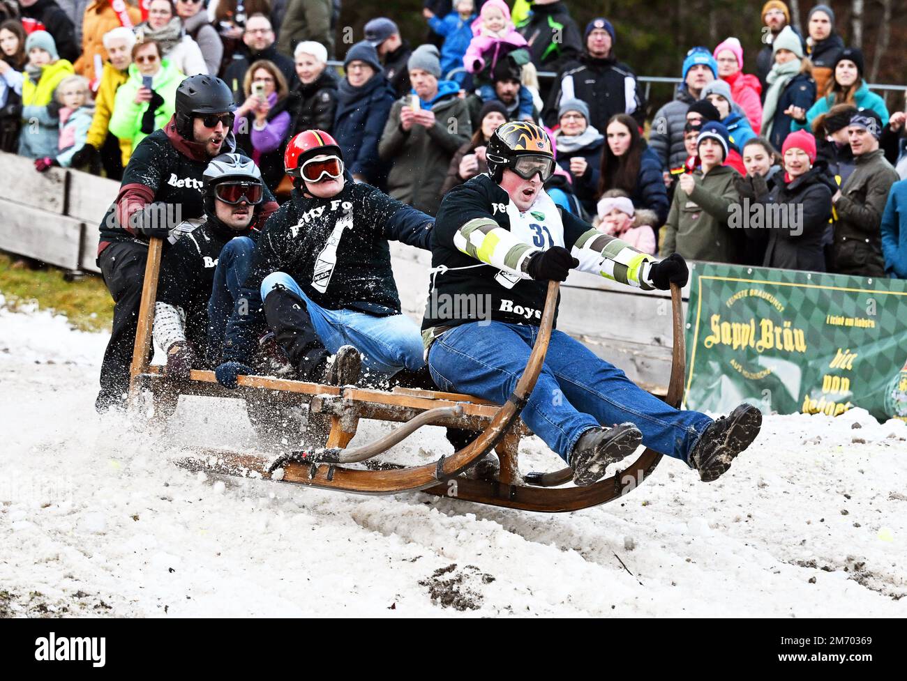 Garmisch Partenkirchen, Germany. 06th Jan, 2023. The team of the "Betty ...
