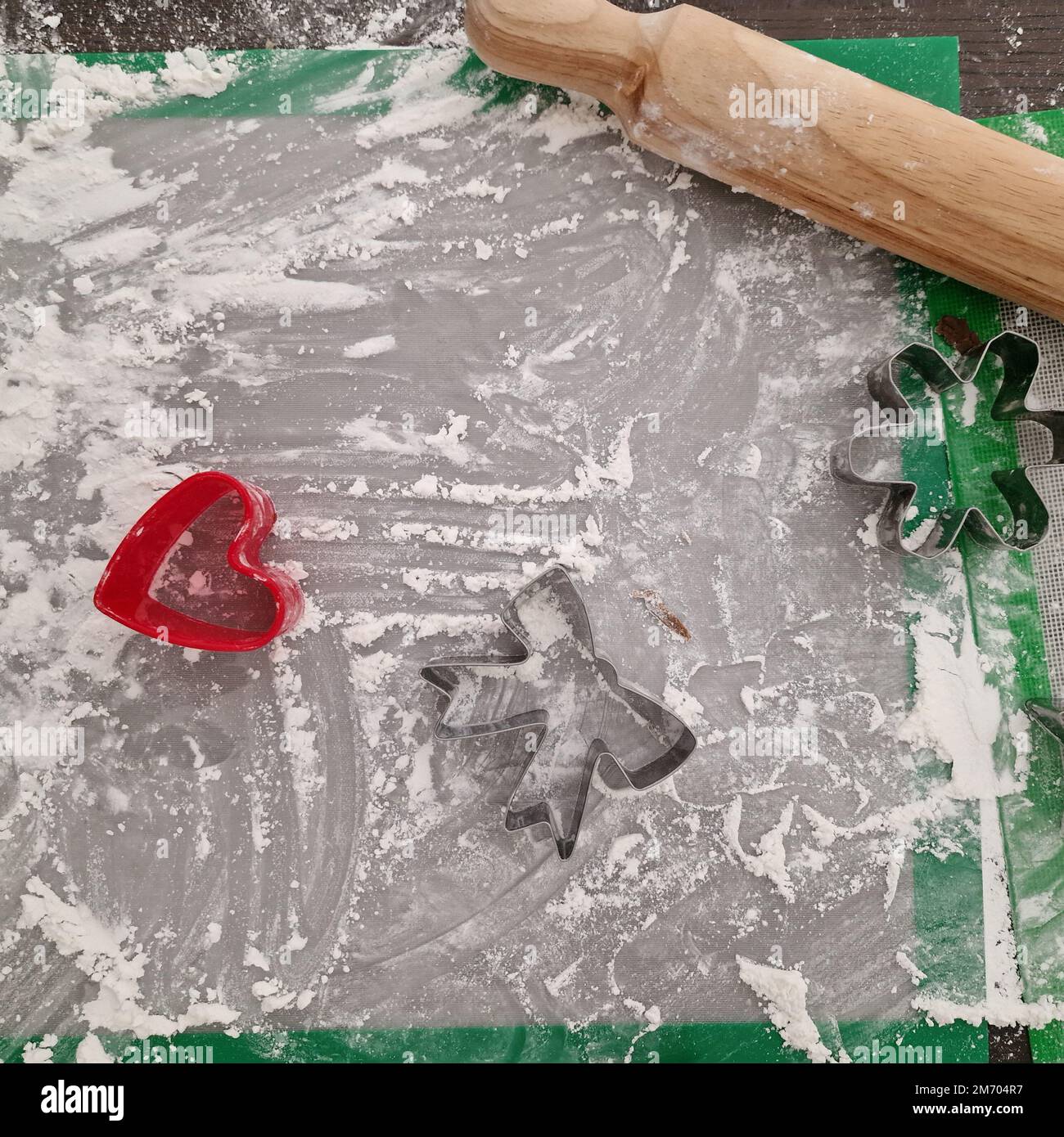 Cooky cutouts hi-res stock photography and images - Alamy