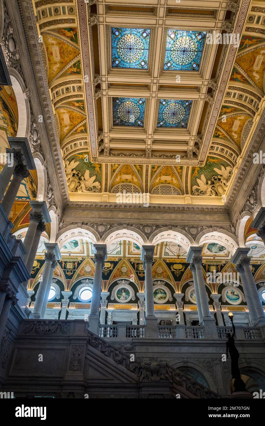 The Great Hall in The Library of Congress is the world’s largest ...