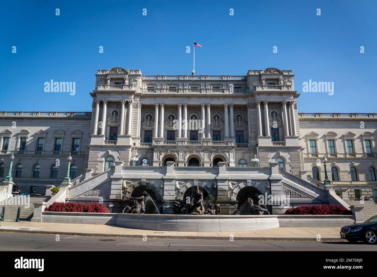 Facade of The Library of Congress main building, the world’s largest ...