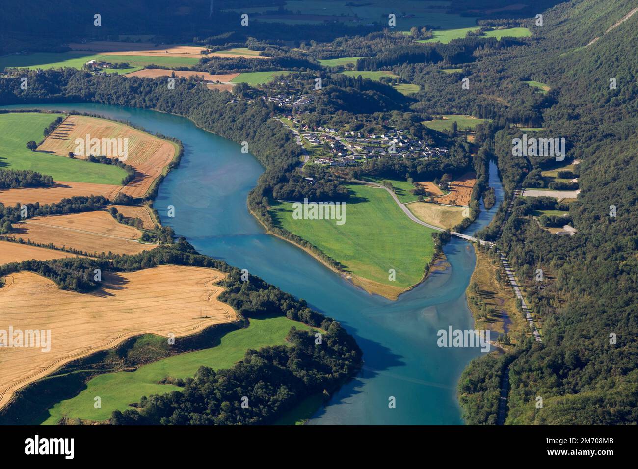 River descriptions hi-res stock photography and images - Alamy
