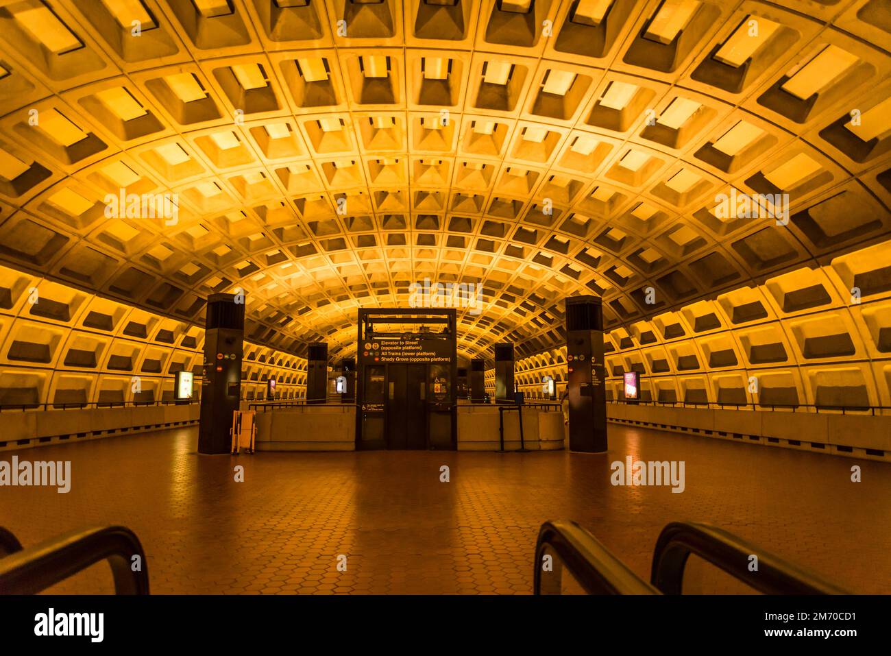 Washington dc indoor architecture hi-res stock photography and images ...