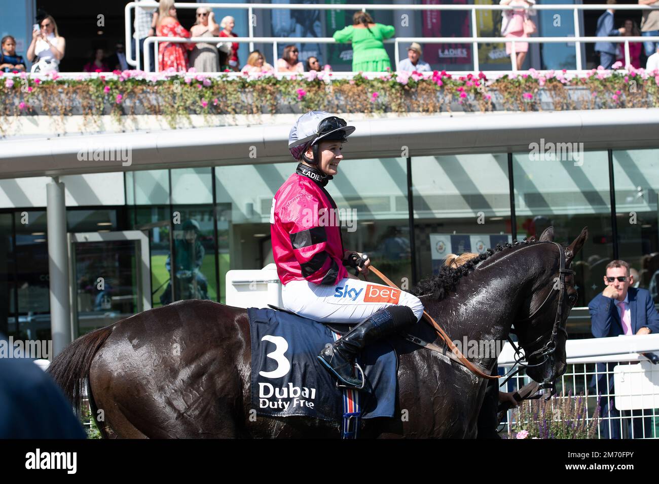 Onesmoothoperator hi-res stock photography and images - Alamy